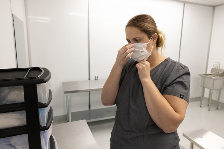 5 Best Practices for Nonhazardous Garbing