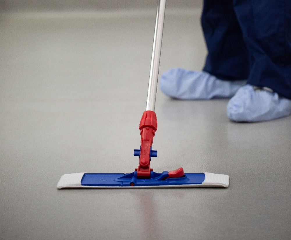 Contec® Healthcare TB1-3300™ Disinfectant